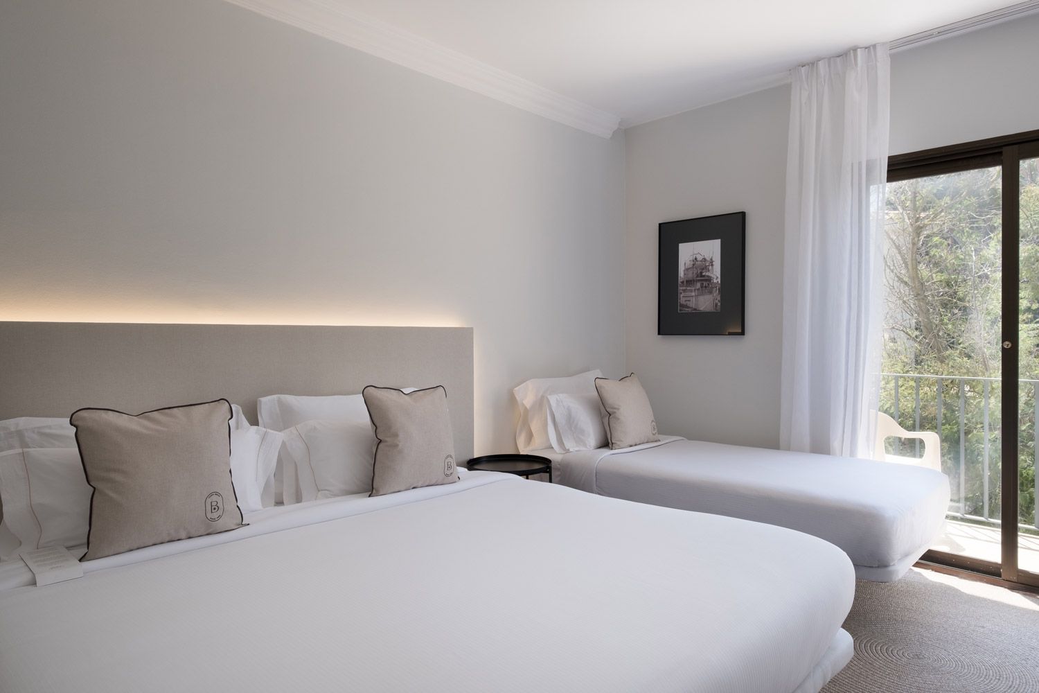 Habitación Triple Estándar - Hotel Montjoi by Brava Hoteles